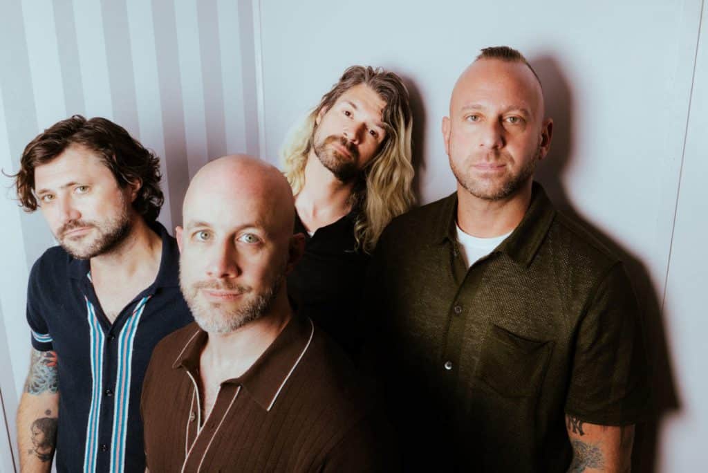 Départ du batteur Mark O’Connell de Taking Back Sunday! - La Revue ...